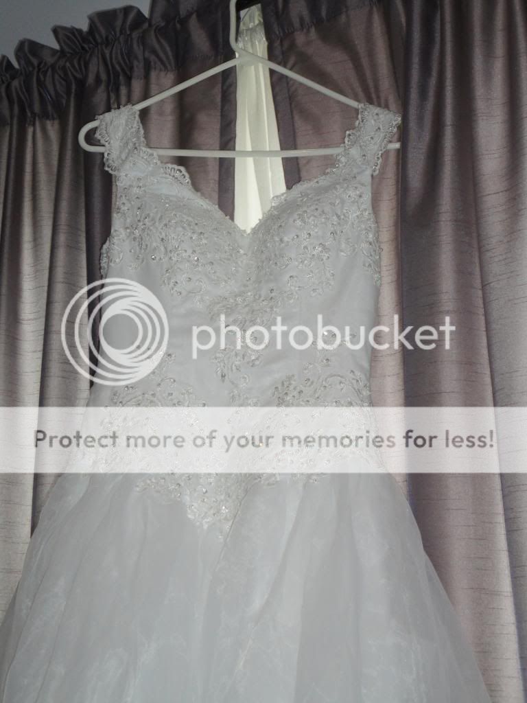 ModelMayhem.com - FS: Wedding Dress